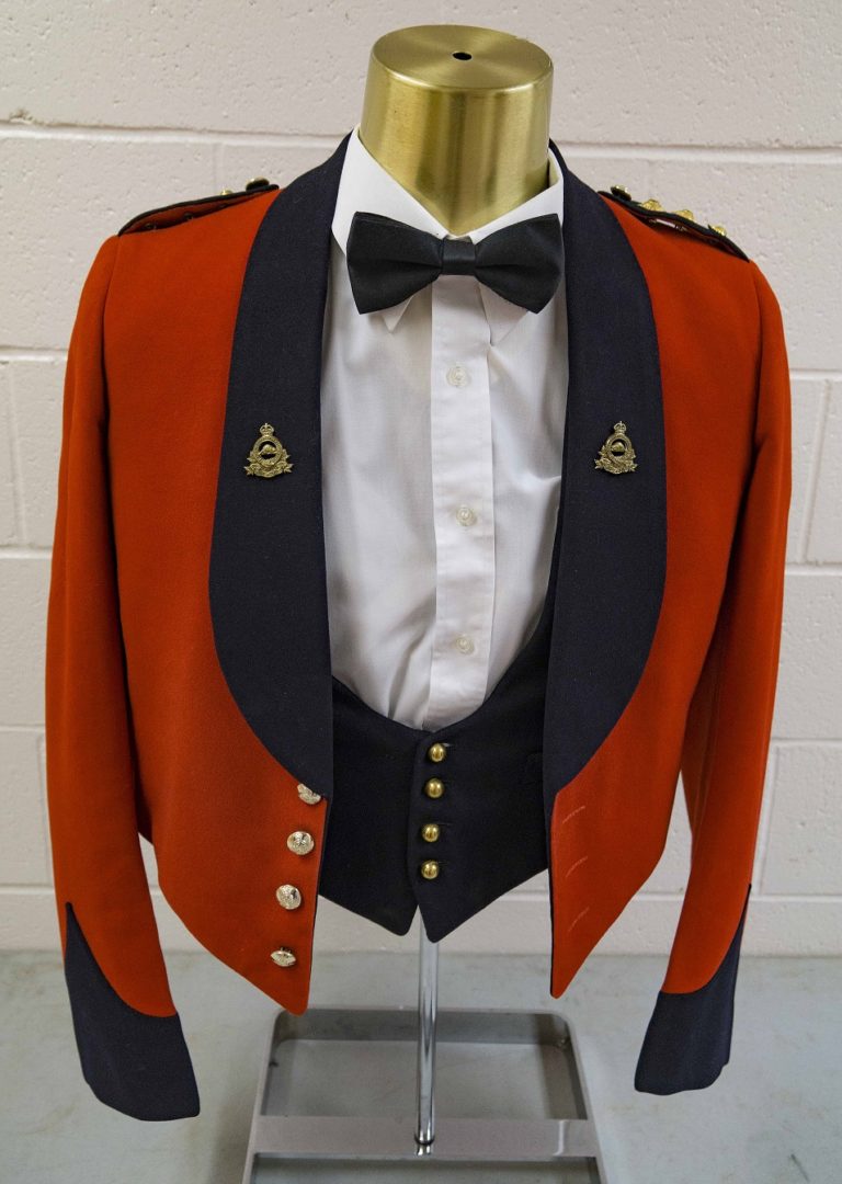 Army Mess Dress Ashton Armoury Museum Army Mess Dress Ashton Armoury Museum